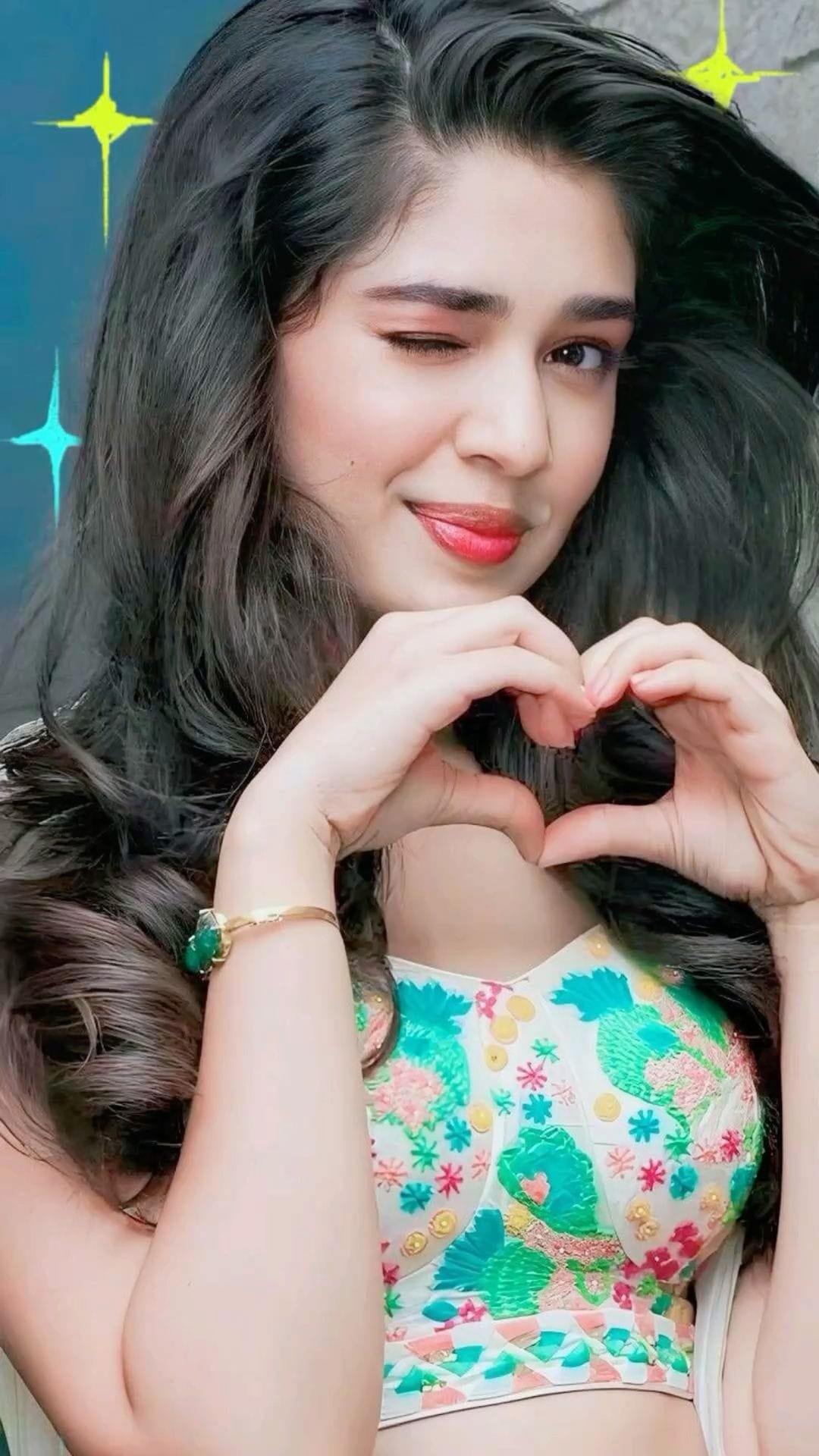 Cute Whatsapp dp For Girls – sms.latestsms.in